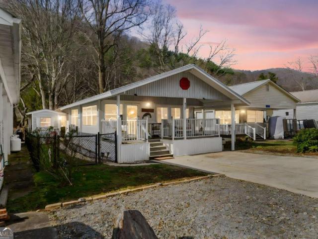 4117 Riverbank Run 17