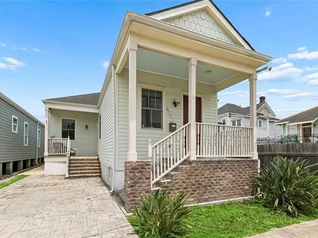 4117 S Robertson St, New Orleans, LA 70115