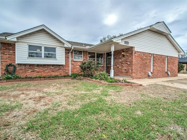4117 SE 14th St, Del City, OK 73115