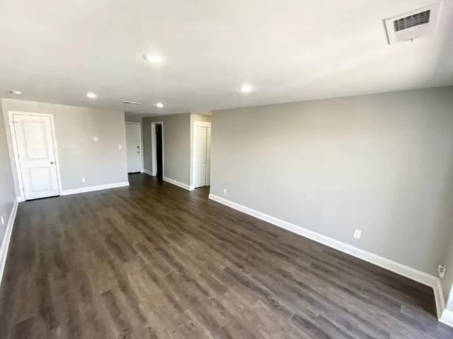 4117 The Flats 1 Bedroom Apartment for Rent at 4117 Adams St, Kansas City, KS 66103 Rosedale