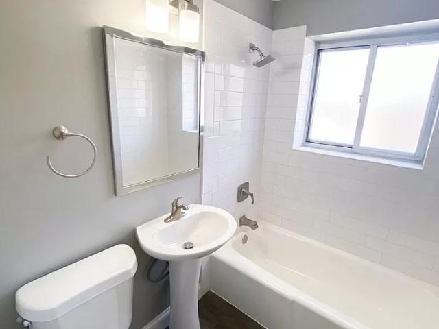 4117 The Flats 2 Bedroom Apartment for Rent at 4117 Adams St, Kansas City, KS 66103 Rosedale