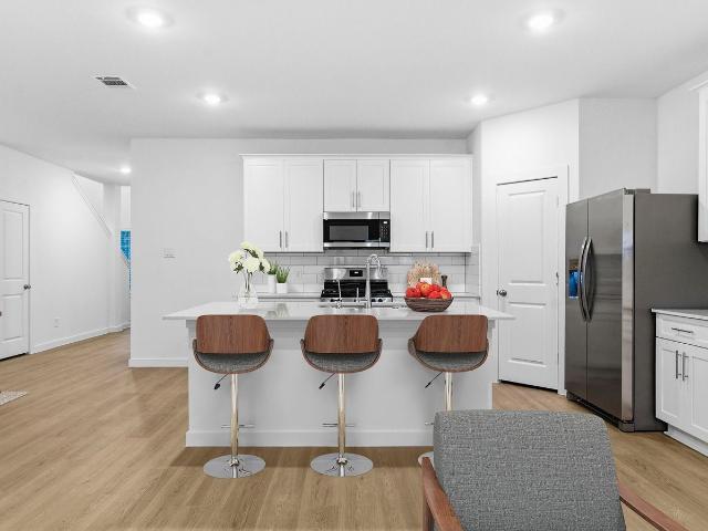 4118 Bronco Station Ln