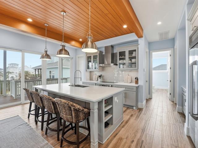 4118 Defender Lane, Galveston, US, TX