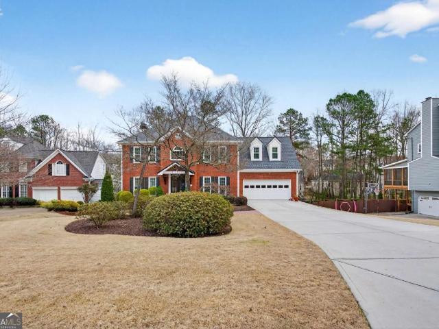 4118 Devon Wood Drive NE