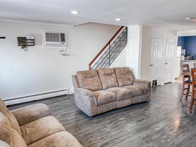 4118 Fairdale Road