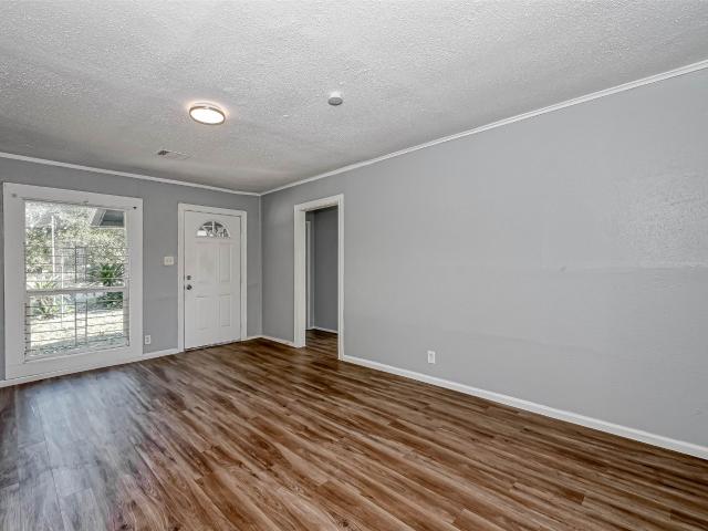 4118 Sunflower Street