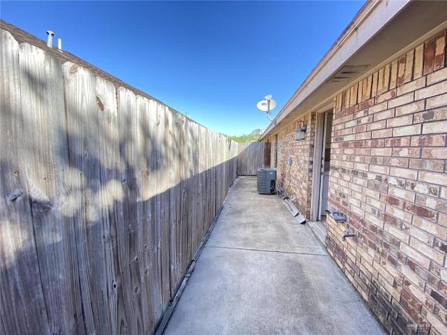 4119 La Guardia Lane 4