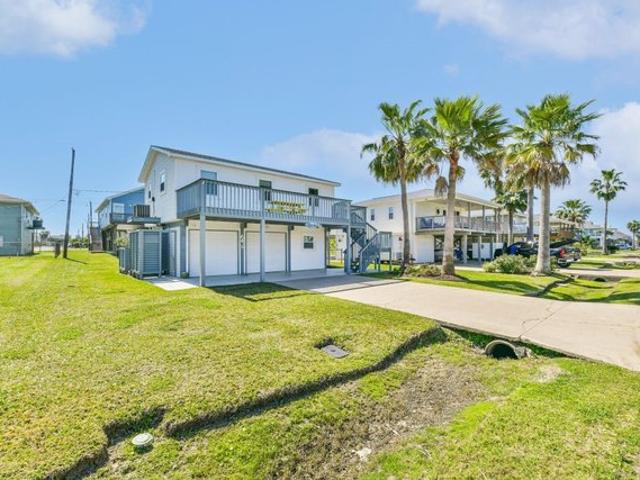 4110 Fort Bend Dr, Galveston, TX 77554