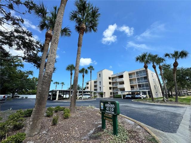 4110 Ironwood Cir, Unit 104, Bradenton, FL 34209 | MLS #A4682 | Compass