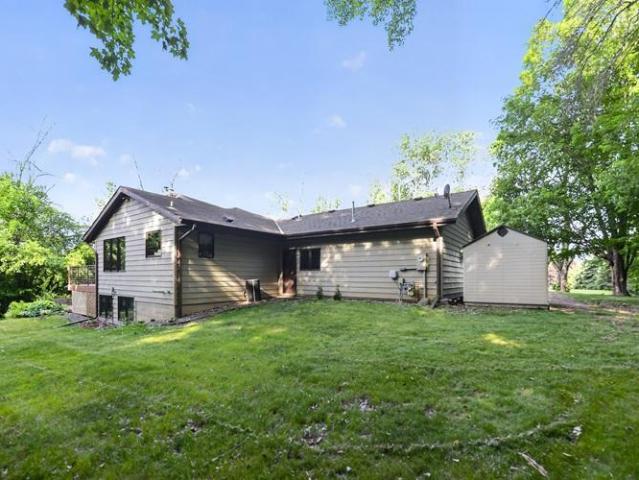 4110 Juneau Lane N