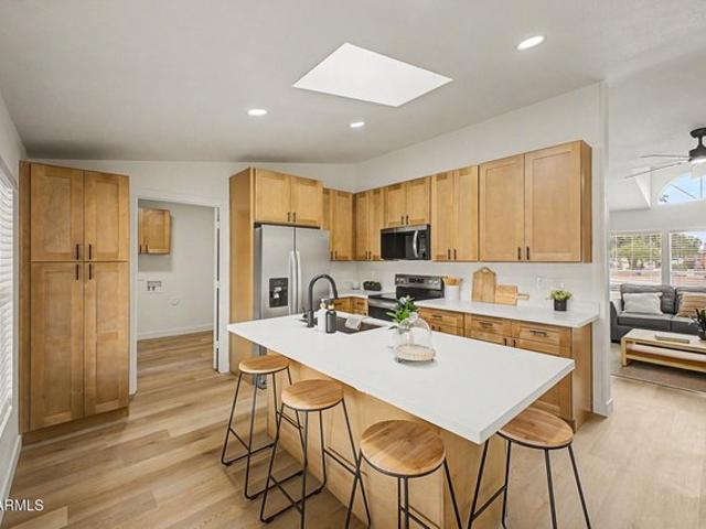 41111 N Rabbit Brush Trl, San Tan Valley, AZ 85140