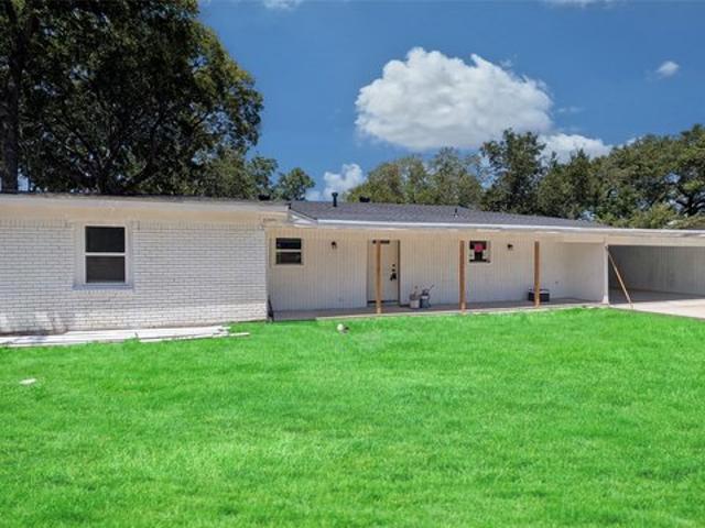 4111 Morgan Cir, North Richland Hills, TX 76180