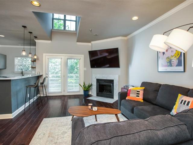 4111 Cole Avenue # 40