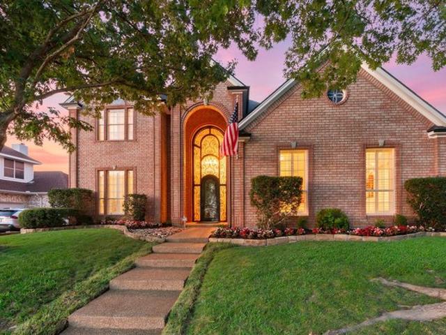 4111 Paddington Ln, Colleyville, TX 76034