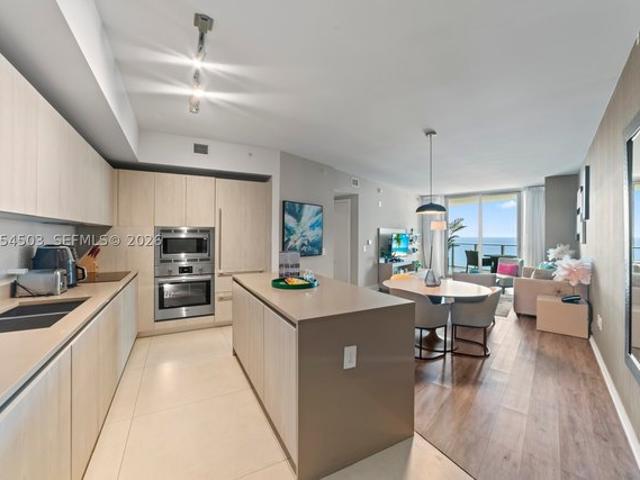 4111 S Ocean Dr Unit 1509, Hollywood, FL 33019