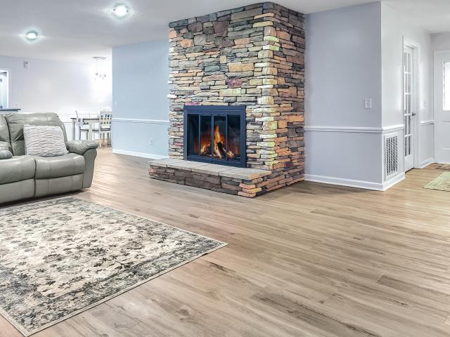 4111 Scottsdale Drive SW