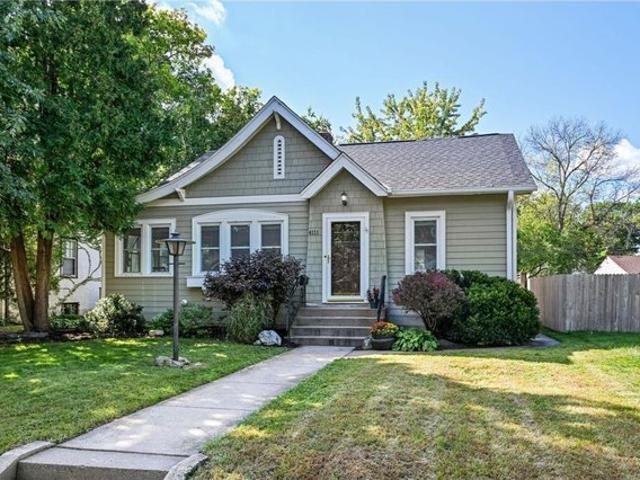 4111 Vincent Ave N, Minneapolis, MN 55412