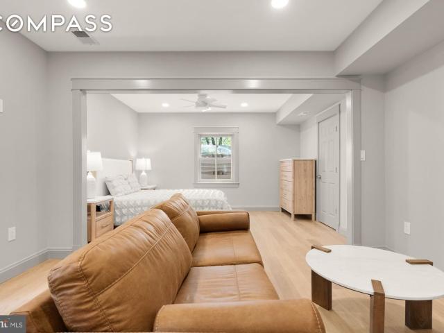 4111 18th Rd N 1, Arlington, VA
