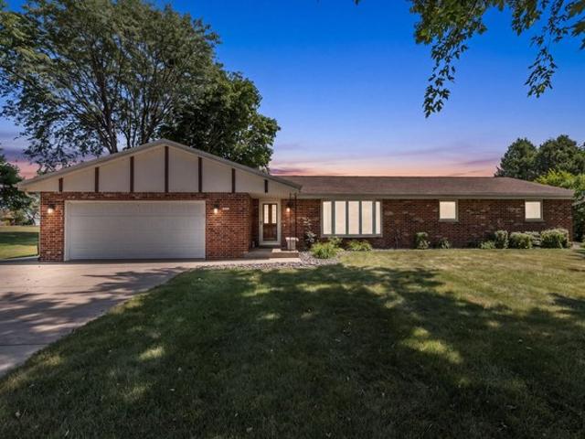 4112 Mueller Dr, Hartford, WI 53027