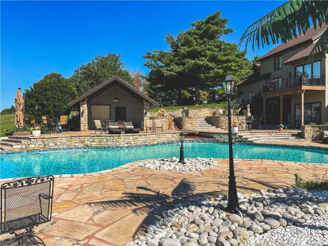4112 Miller Road