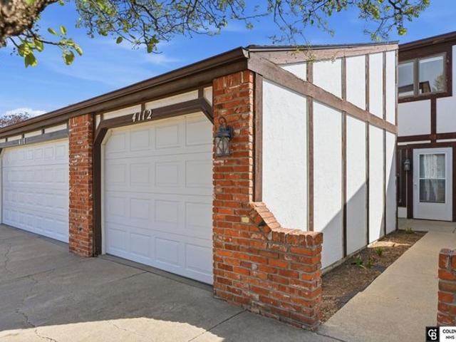4112 N 45th Street Ct, Lincoln, NE 68504