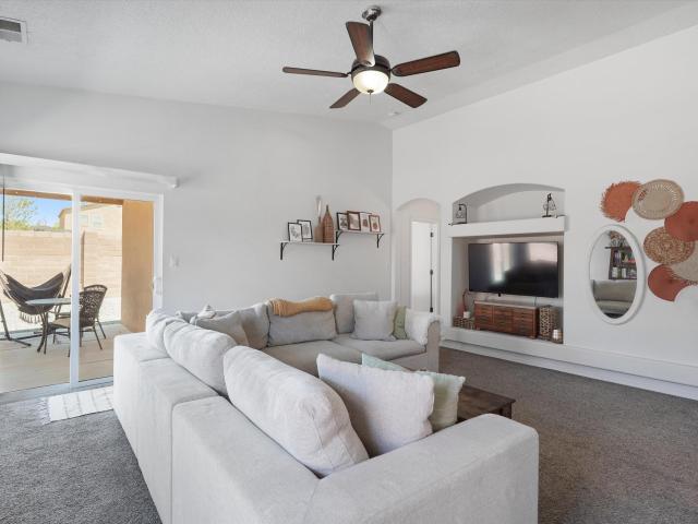 4112 Oasis Springs Road NE