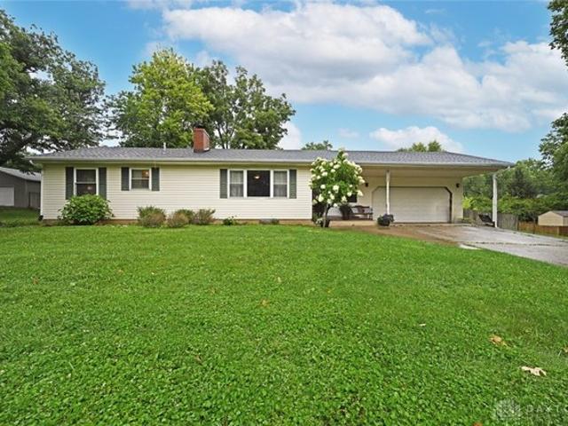 4112 Carondelet Dr, Dayton, OH 45440