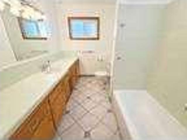 4112 Charter Oaks Ave, Bakersfield, CA 93309