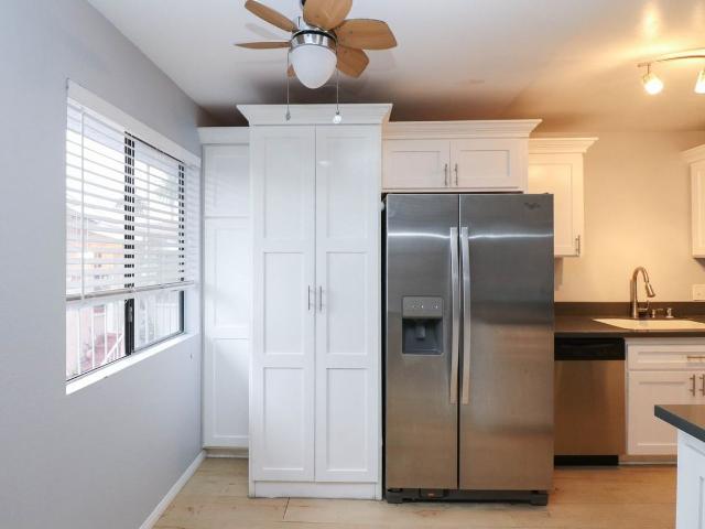 4112 E. 7th Street 2 Bedroom Apartment for Rent at 4112 E 7th St, Long Beach, CA 90804 Belmont Heights