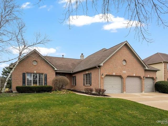 4112 Falcon Dr, Naperville, IL 60564
