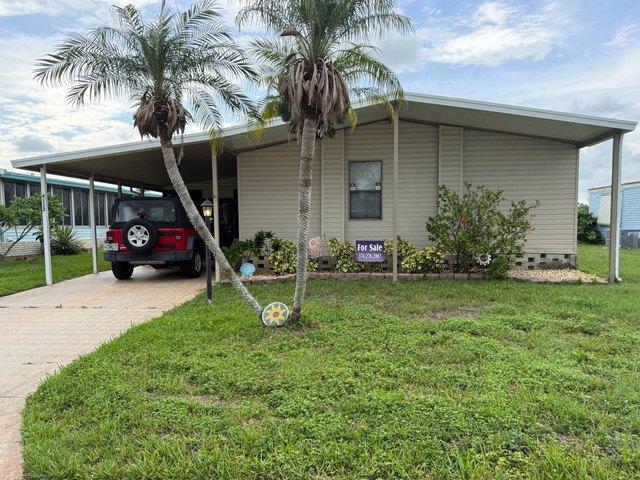 4112 Lake View Dr S, Ellenton, FL 34222
