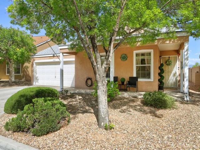 4112 Rowe Ave NW, Albuquerque, NM 87114