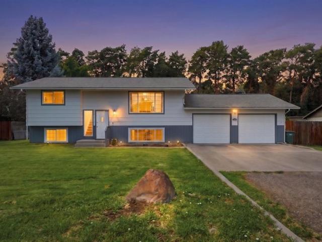 4112 S Auburn St, Kennewick, WA 99337