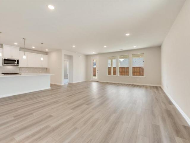 4112 Tarlton Road