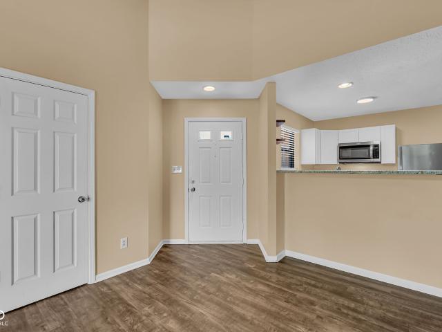 4112 Zinfandel Way