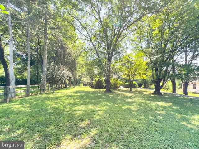 4113 Pineridge Drive
