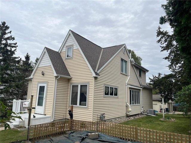 411 13th St SW, Willmar, MN 56201