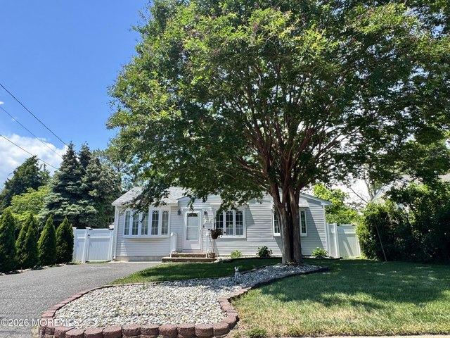 411 18th Ave, Brick, NJ 08724