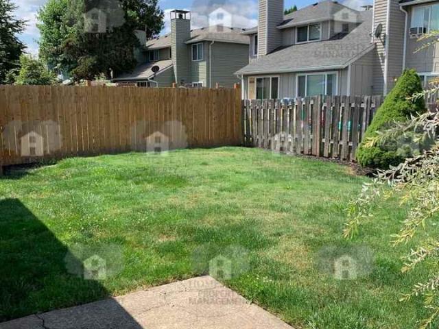 411 2 Bedroom Apartment for Rent at 1085 Raffon Ct Se, Four Corners, OR 97317 Four Corners