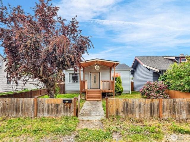411 7th St SE, Auburn, WA 98002