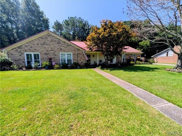 411 59th St, Northport, AL 35473