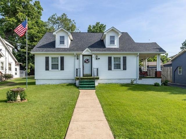 411 5th Ave, Columbia, TN 38401