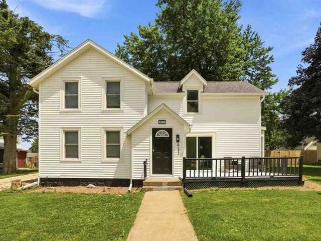 411 5th Ave, Clarence, IA 52216