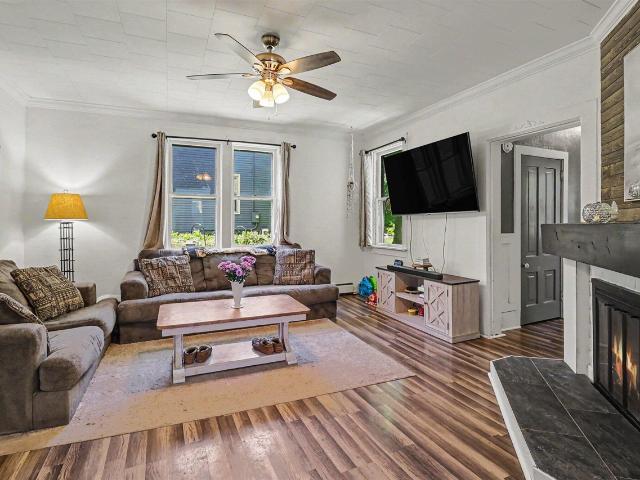 411 5th Street