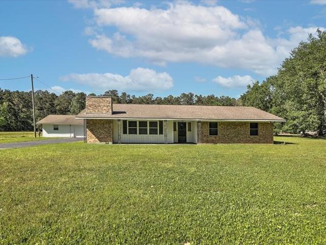 411 County Road 2298, Cleveland, TX 77327