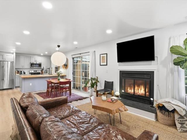 411 Chatterton DR