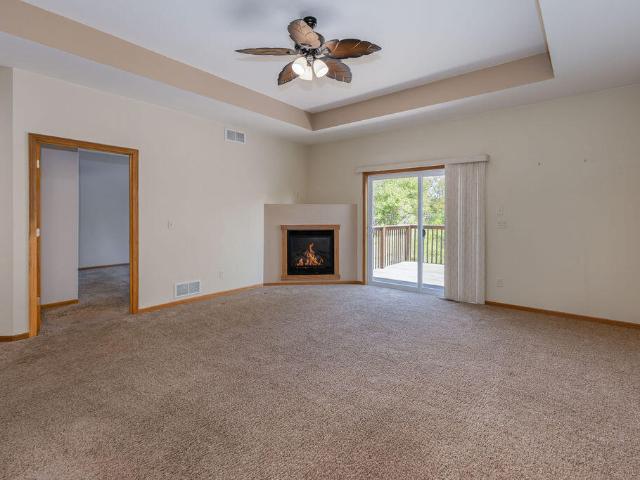 411 Cherry S Ln