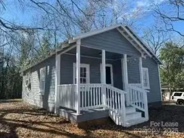 411 Clinton Avenue, Lancaster, SC 29720