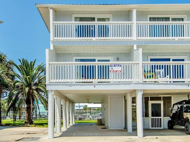 411 Admiral Craik Dr Unit 4, Grand Isle, LA 70358