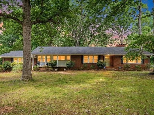 411 Arbor Dr, Lexington, NC 27292